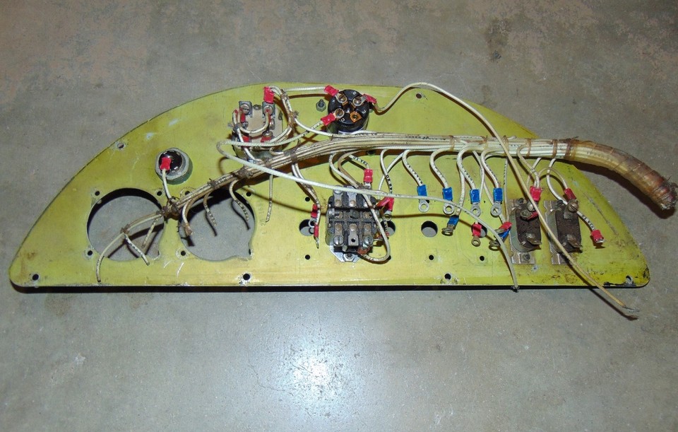 Douglas DC-3 C-47 Pilot's Cockpit Overhead Instrument Panel, Prop ...