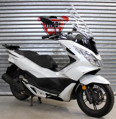 2018 18 HONDA WW PCX 125 EX2-H WHITE SCOOTER TRADE SALE CAT N 33K NEW ...