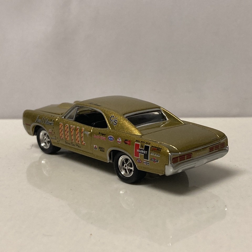 1966 66 Pontiac GTO Collectible 1/64 Scale Diecast Diorama Model | eBay