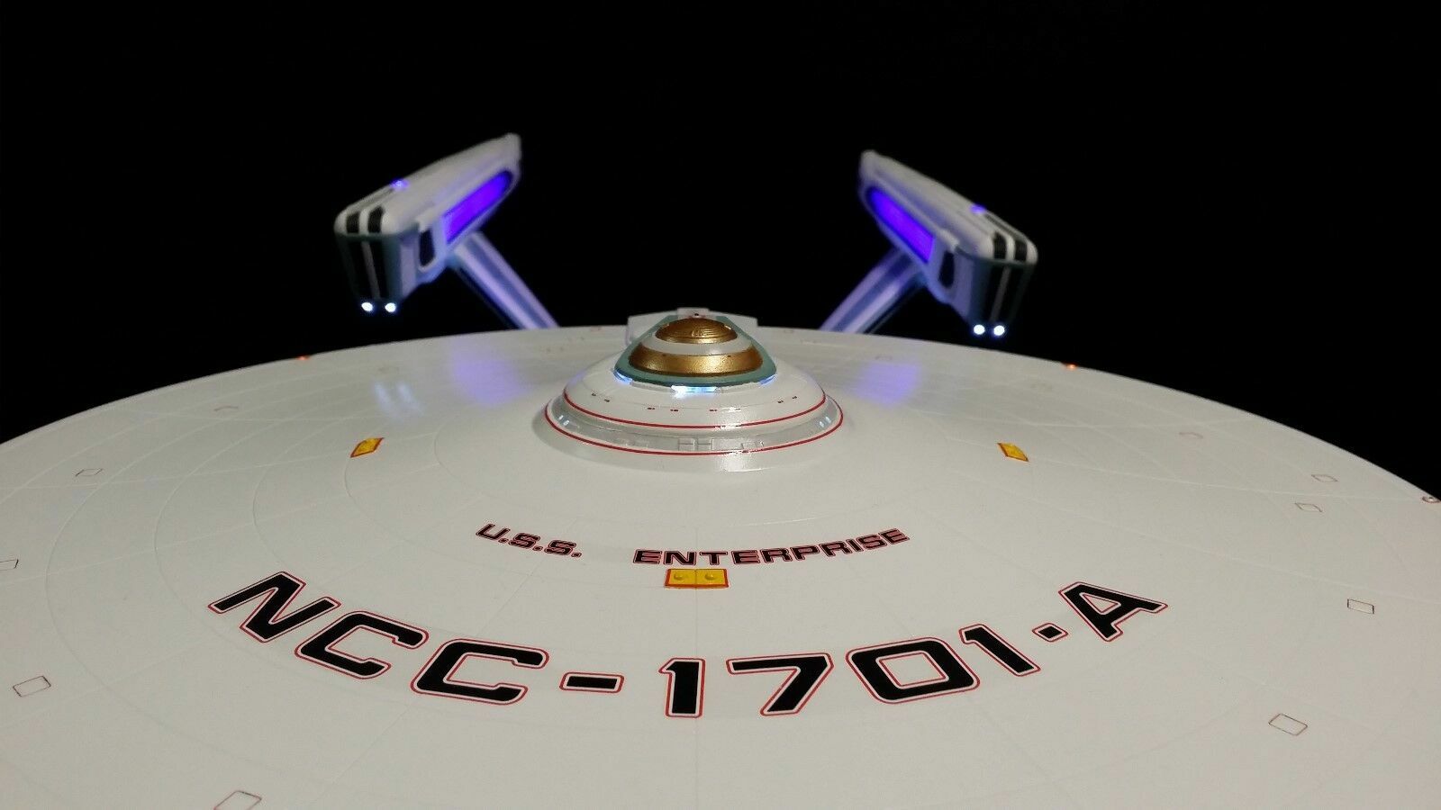 LED Beleuchtungsset - Star Trek U.S.S. Enterprise Refit NCC-1701-(A) 1/ ...