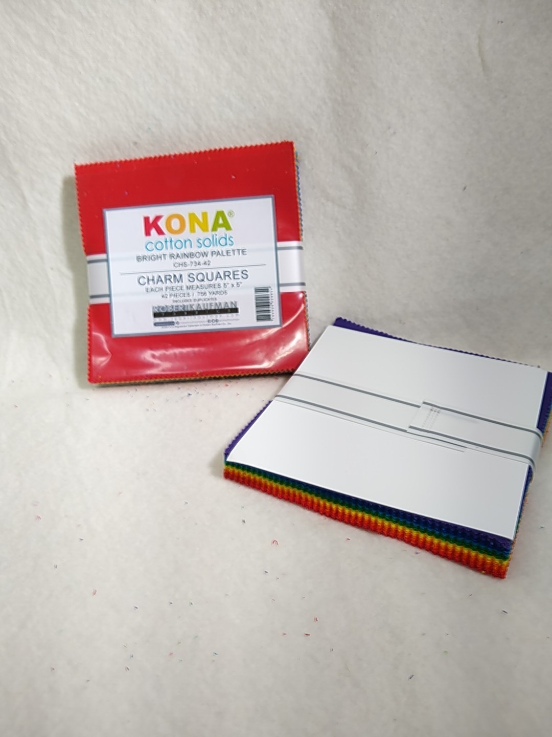 Robert Kaufman Kona Bright Rainbow Palette Charm Pack 5x5 (42)