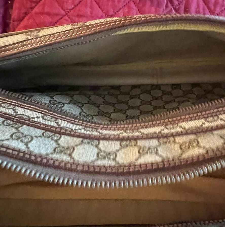 Vintage Gucci 70's tennis racquet bag GG Beige and Br… - Gem