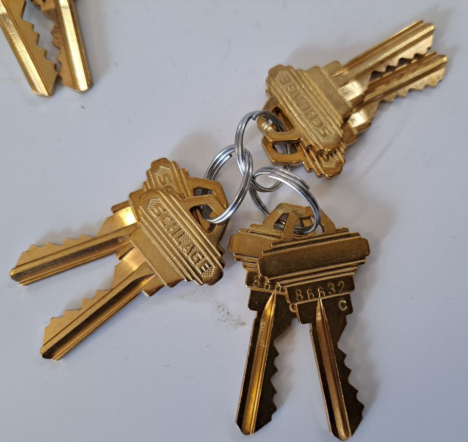 4 SETS OF 6 (EACH SET SAME KEY #) SCHLAGE FACTORY ORIGINAL PRECUT SC1 5 ...