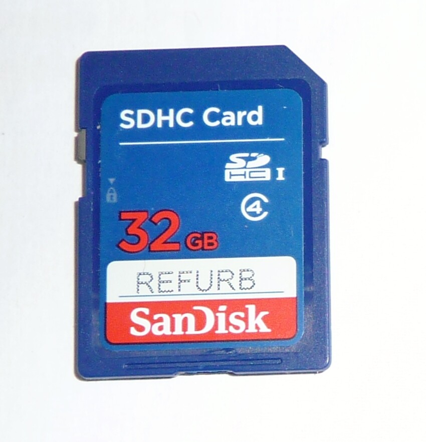 32 GB SD-HC Memory Card For Samsung Camcorder / Digital Camera NX ES WB ...
