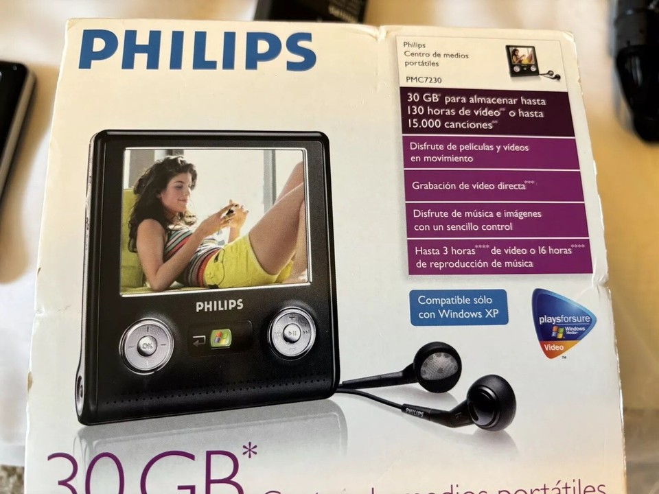 Philips 30gb MP3 / MP4 Player 3.5", 500+ songs (New battery and ...