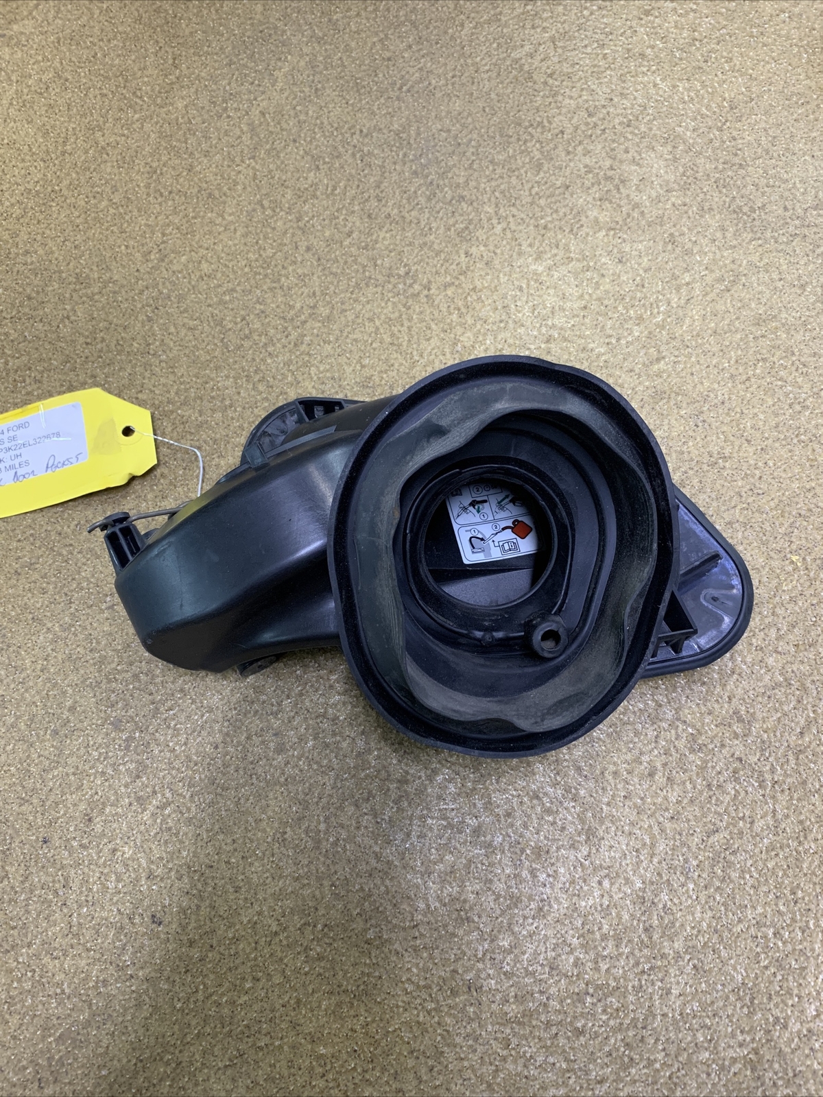 Ford Focus 2011 Fuel Tank Cap BM51A27936 Diesel Rtx66581 for sale ...