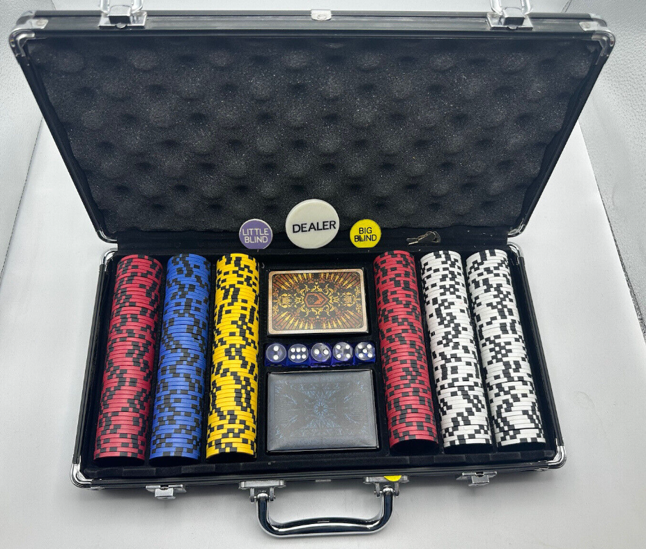 Blizzard Employee Exclusive Poker Chip Set World Of Warcraft, Diablo ...