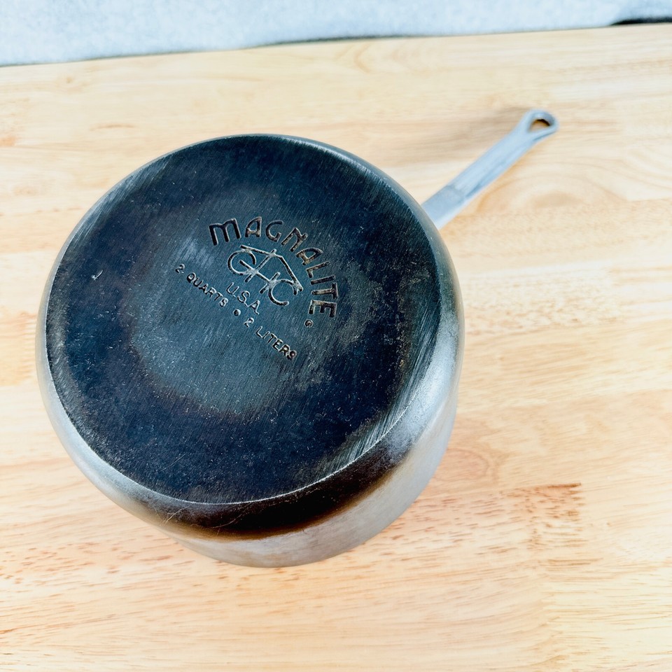 Magnalite 2 Quart Sauce Pan with Lid GHC Professional Cookware Anodized ...
