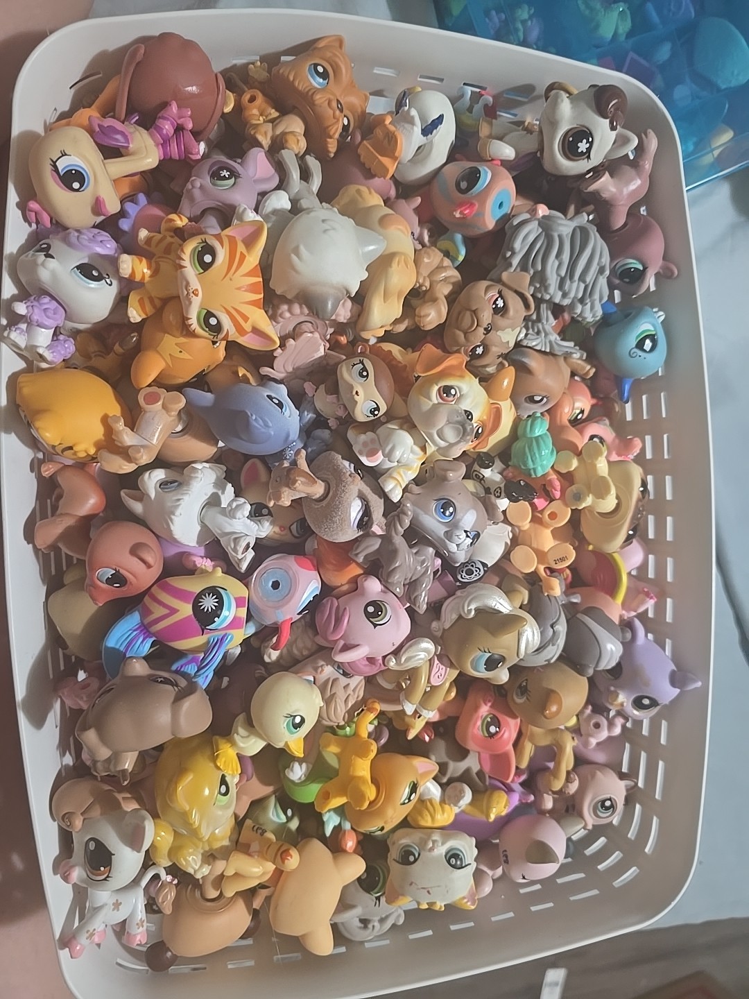 LPS Littlest Pet Shop Lot Of 4 Random Authentic Pets | eBay