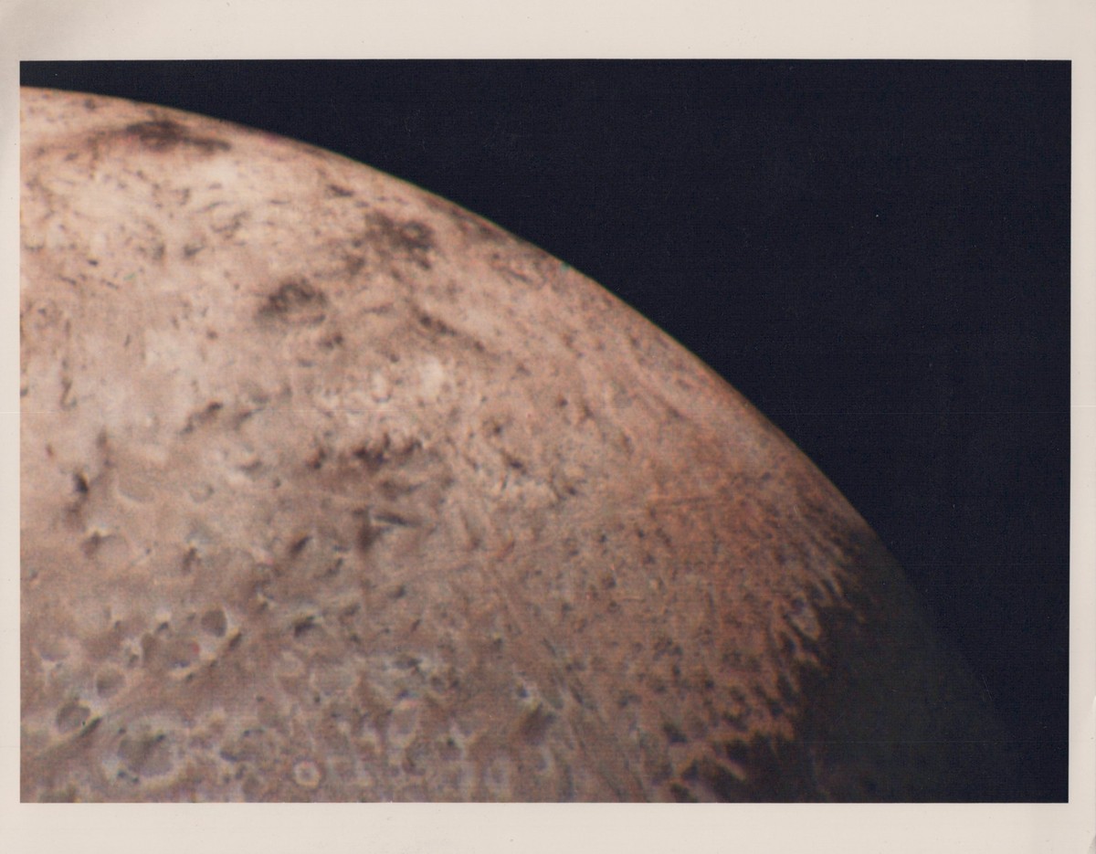 Voyager 2 Tritón