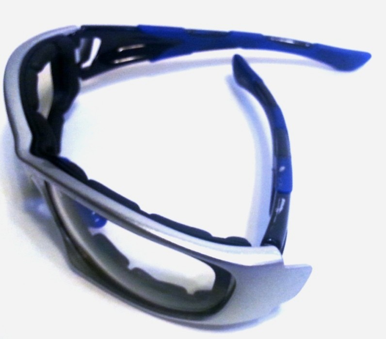 Wind Resistant Goggles Sunglasses Padded Clear Lenses with FREE Storage ...