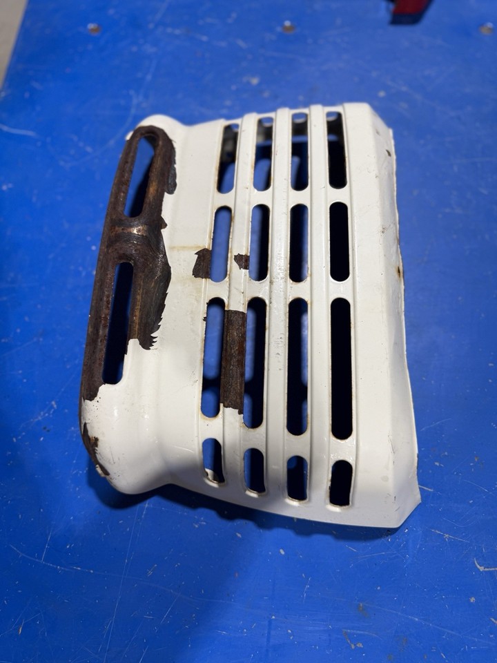 MTD Cub Cadet 2155 2160 2165 2166 1515 lawn mower Tractor Front Grille ...