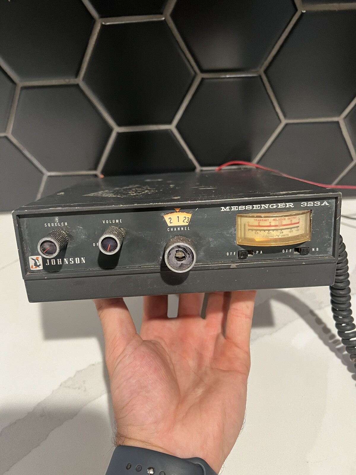 Vintage 23 Channel Johnson CB Radio Transceiver Messenger 323A Powers ...