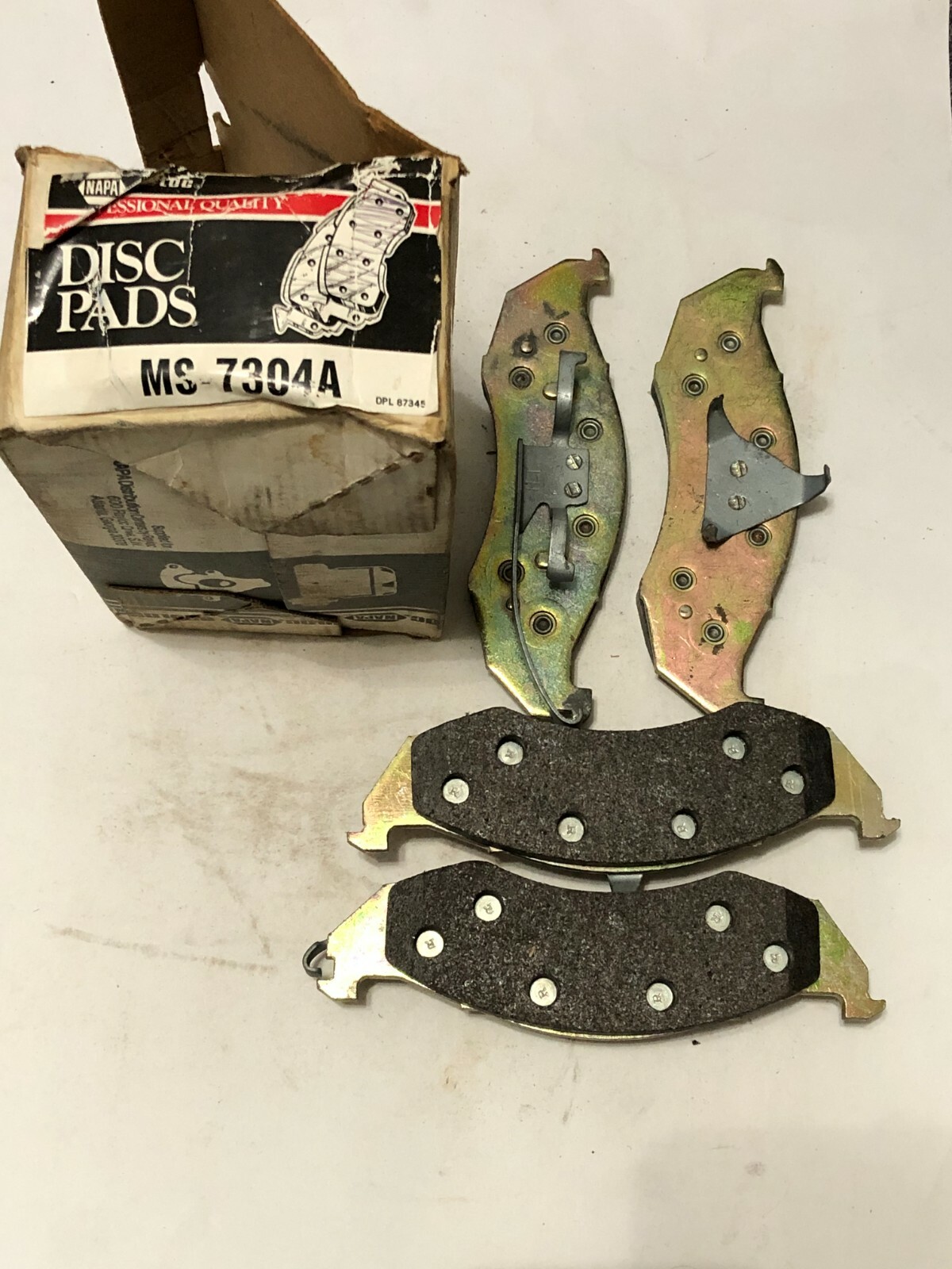 NOS Disc Brake Pads Front NAPA/RAYLOC MS-7304A SEMI-METALLIC Pads | eBay