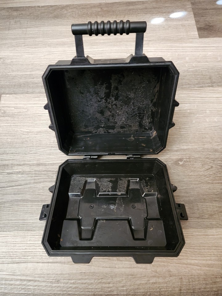 OAKLEY STANDARD ISSUE STRONG BOX "PICK-N-PLUCK" Sunglasses Gun Case No ...