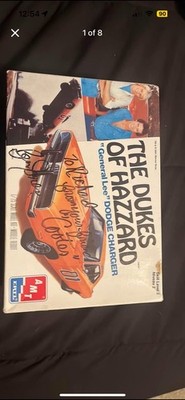 Signed By Cooter,Ben Jonesgg Dukes of hazard Dodge Charger AMT 1/25 ...