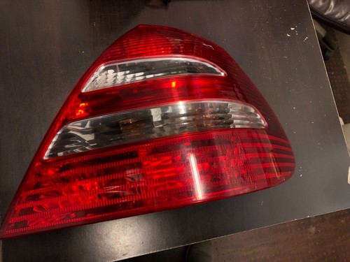 2005 MERCEDES-BENZ A 2118200464 GENUINE OEM TAIL LAMP ASSY RIGHT SIDE ...