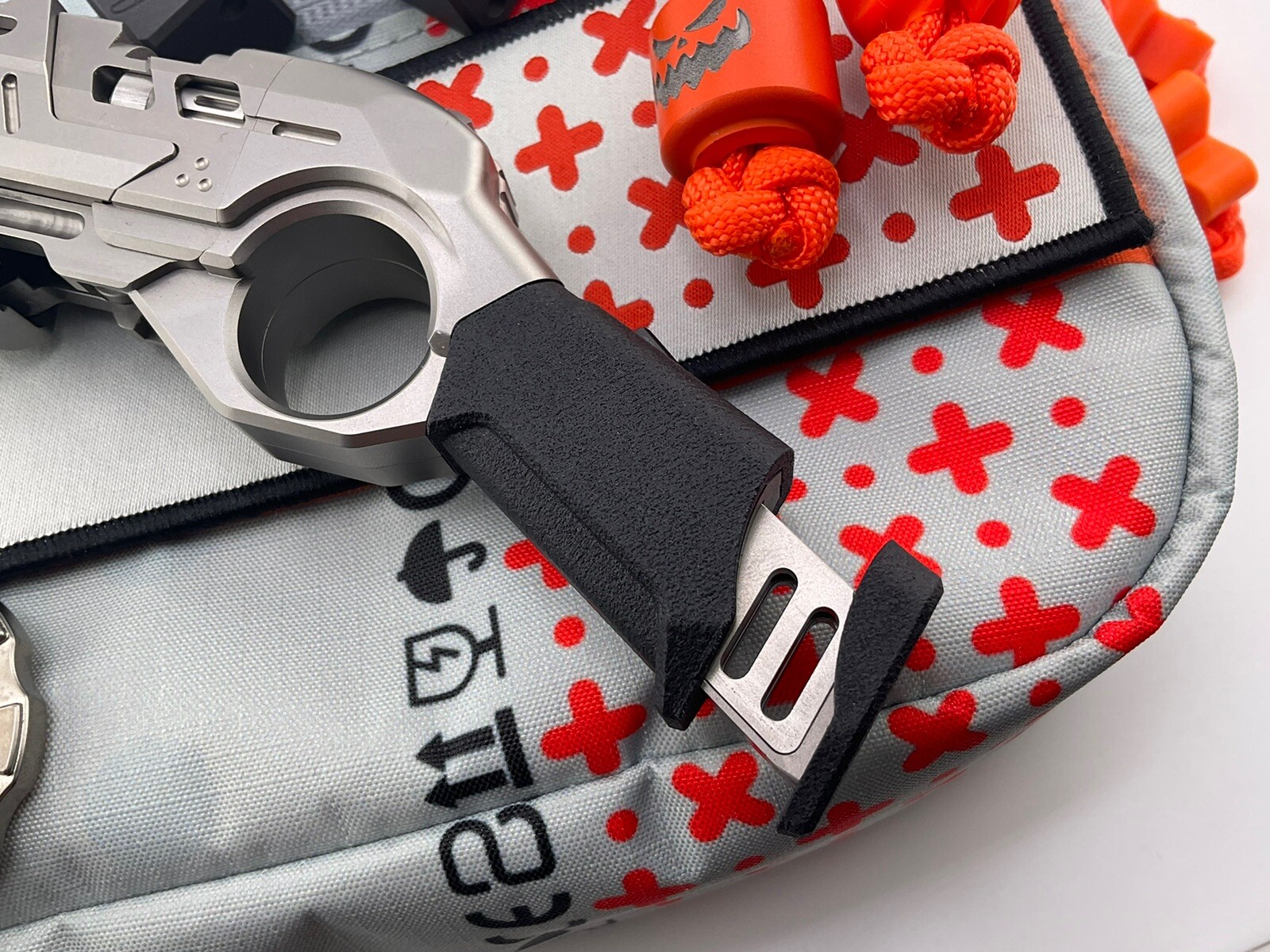 GoBigger EDC Punnk Titanium Me Mechanical Fidget Gun With Silencer Rare ...