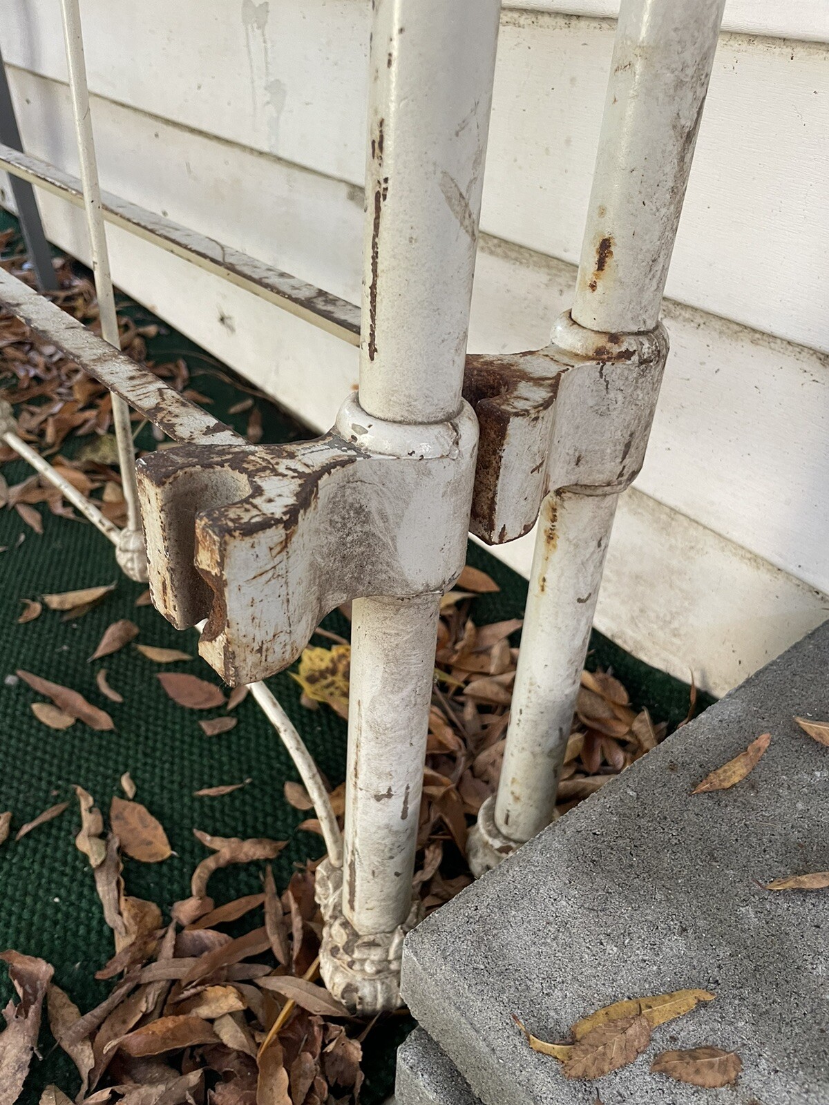 Antique Victorian Cast Iron Bed Frame & Rails | eBay