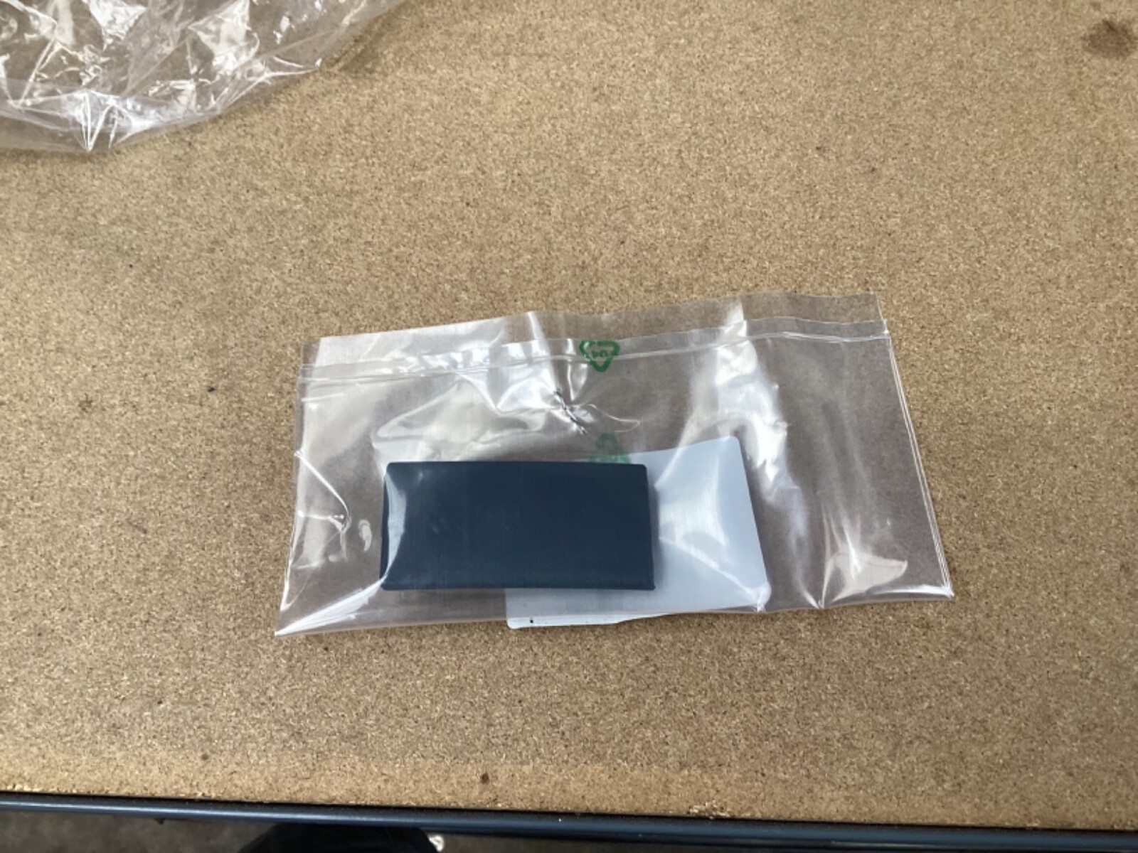 NEW GENUINE VOLKSWAGEN TOUAREG MK4 LEFT TOWING EYE COVER 7P6-807-155 ...