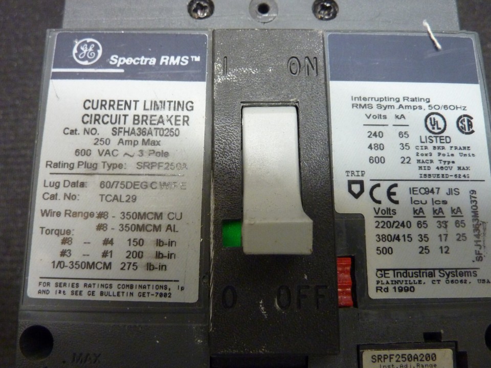 GE SFHA36AT0250 Spectra RMS Circuit Breaker 3P 250A 600V 150A Trip ...