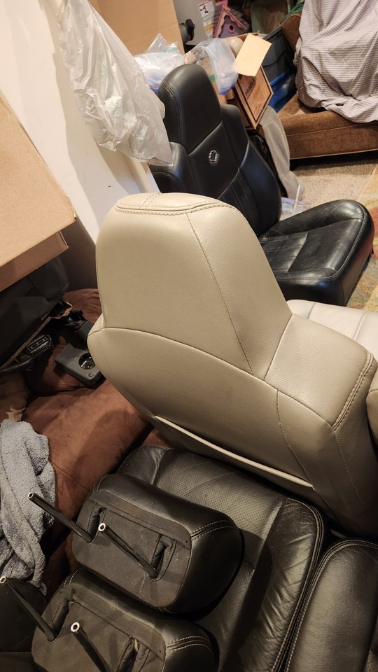 Ford Gray Lariat Crew Cab Seats w Console 08-10 F250 F350 Super Duty ...