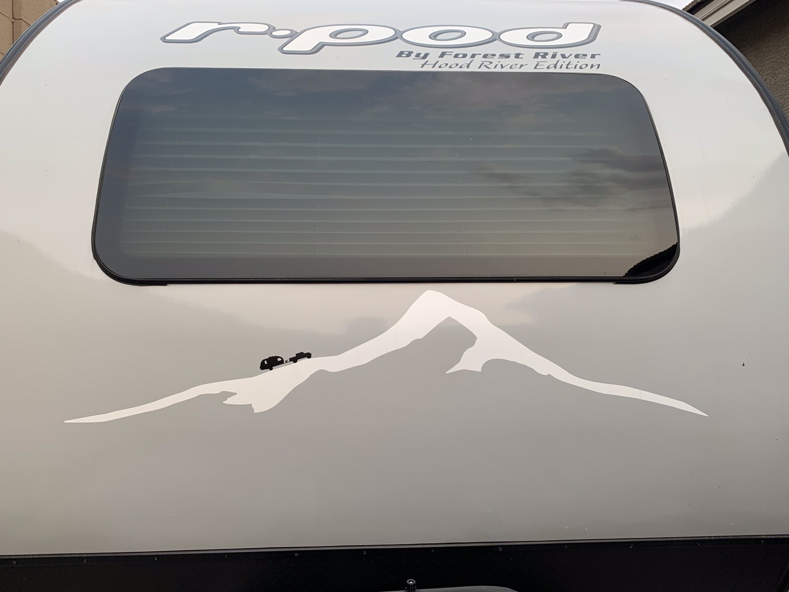 RPOD Gladiator Silhouette Camper Decals, Set Of Two Right And Left ...