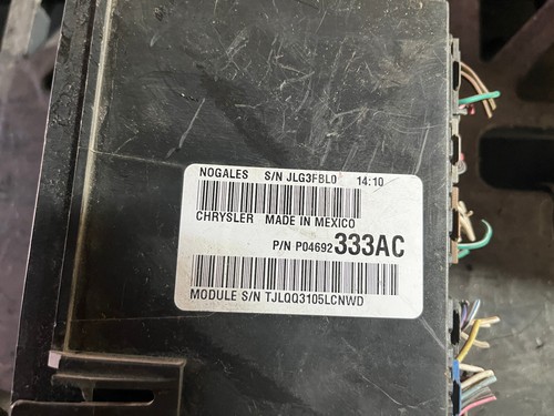 OEM 10-12 JEEP PATRIOT COMPASS TOTALLY INTEGRATED POWER MODULE TIPM ...