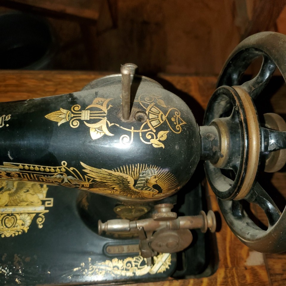 1891 Vintage Singer Sewing Machine in Wood Cabinet | eBay