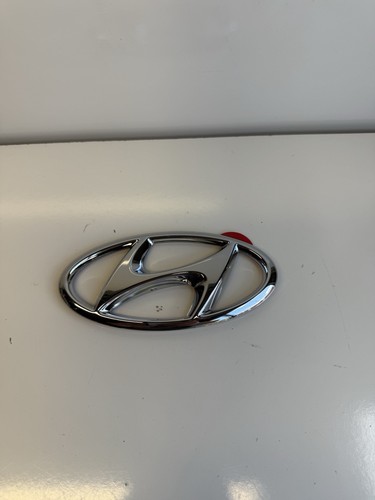 2021-2023 OEM 86300-AA000 Rear 'H' EMBLEM-SYMBOL Hyundai Elantra | eBay