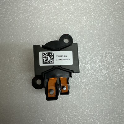 20-23 TESLA MODEL Y BATTERY COIL BLOCK FUSE RELAY 1526573-00-A OEM 1357 ...
