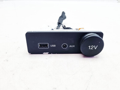 RANGE ROVER EVOQUE L538 USB & AUX IN POWER PORT SOCKET OUTLET 12V 2017 ...