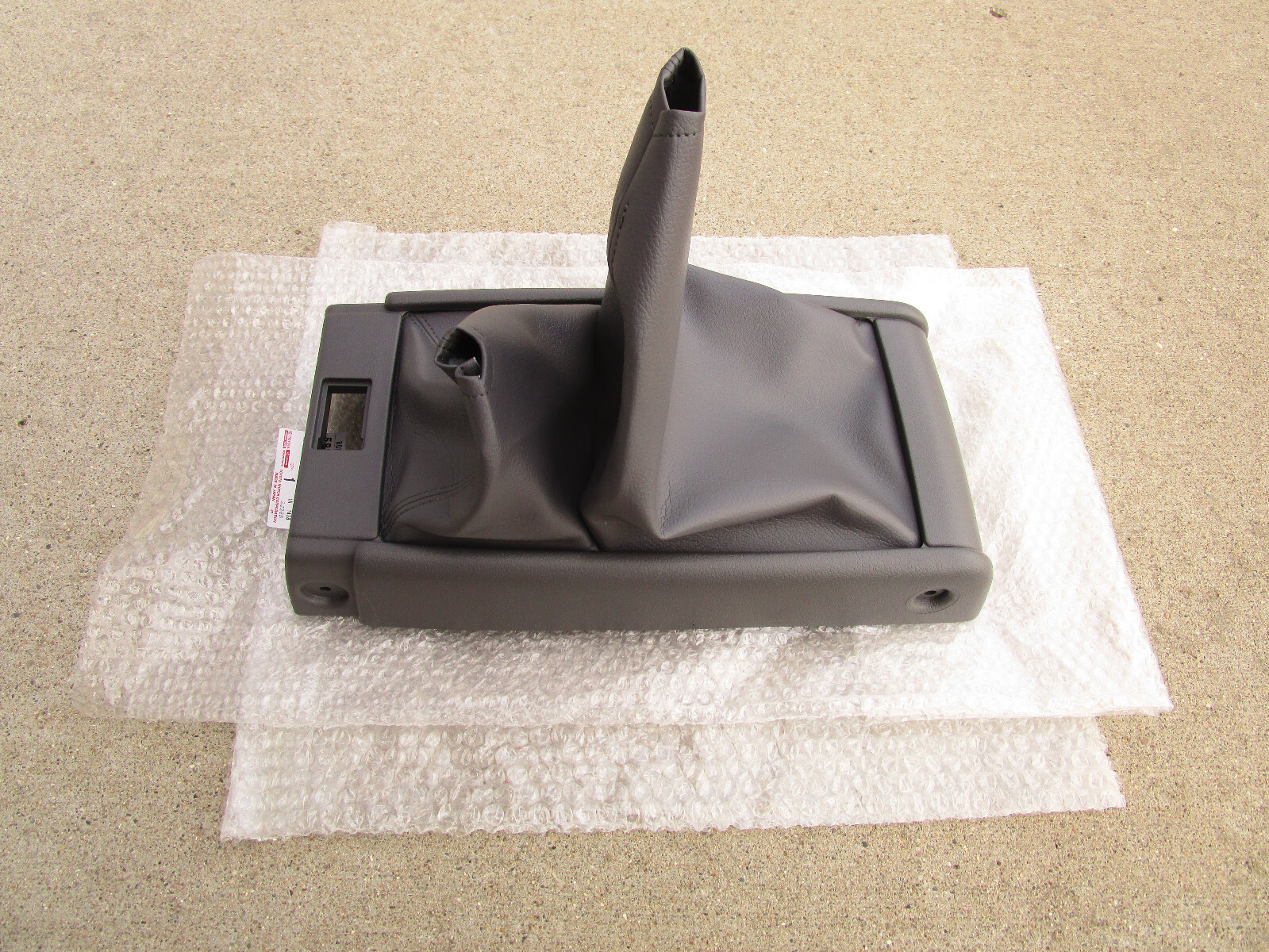 90 - 95 TOYOTA 4RUNNER CENTER CONSOLE M/T SHIFTER BEZEL TRIM OEM NEW ...