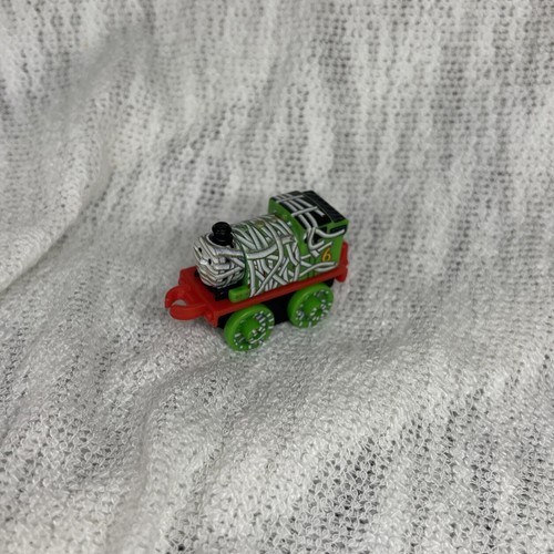 Thomas & Friends Spooky Minis Mummy Percy 1.5” Mini Train Vehicle 2014 ...