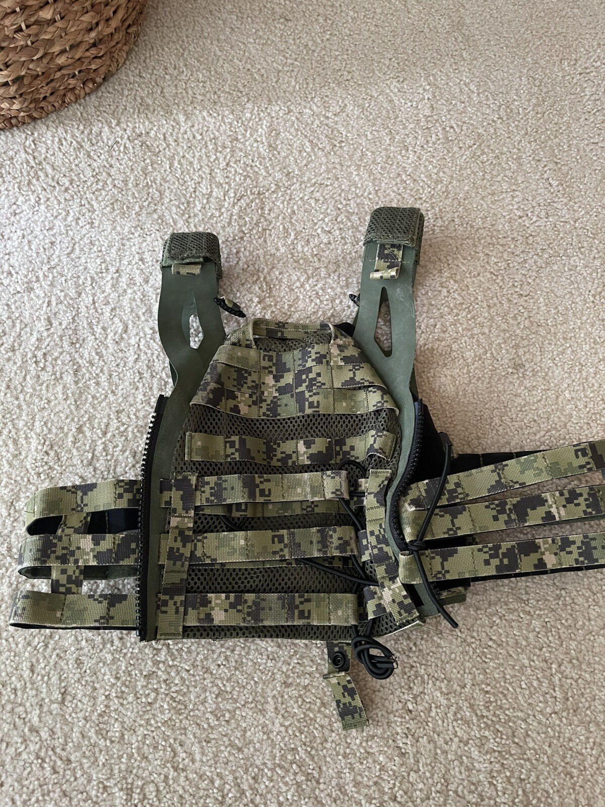 Crye Precision LARGE JPC 2.0 AOR2 Maritime Swimmer Cut. SEAL NSW Devgru ...