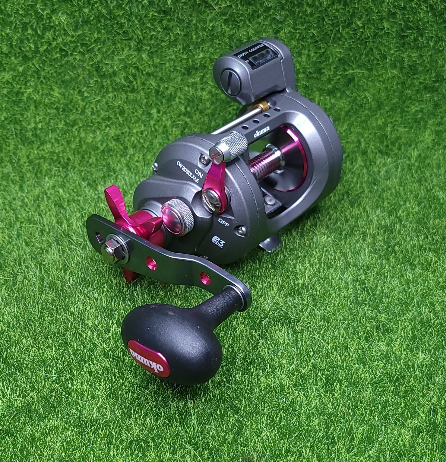 Okuma Cold Water Line Counter Reel 203D Left Hand, Ladies Edition - CW ...