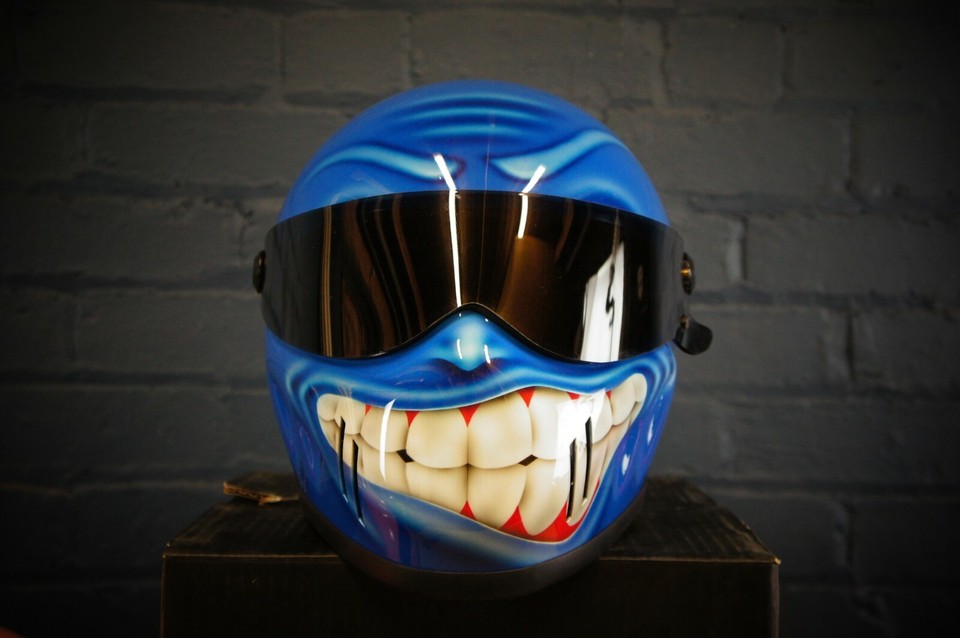 Custom airbrushed/painted Matrix Alpha helmet, Smiley/Grin design ...