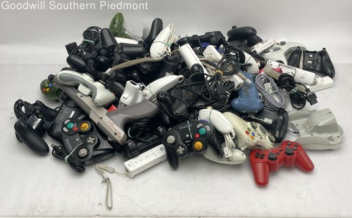 Lot of 75 Assorted OEM First Party Video Game Controllers - For Parts ...