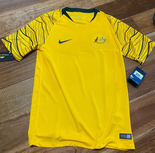 NEW Authentic Socceroos Australia Shirt Jersey NIKE Mens SMALL Matildas ...