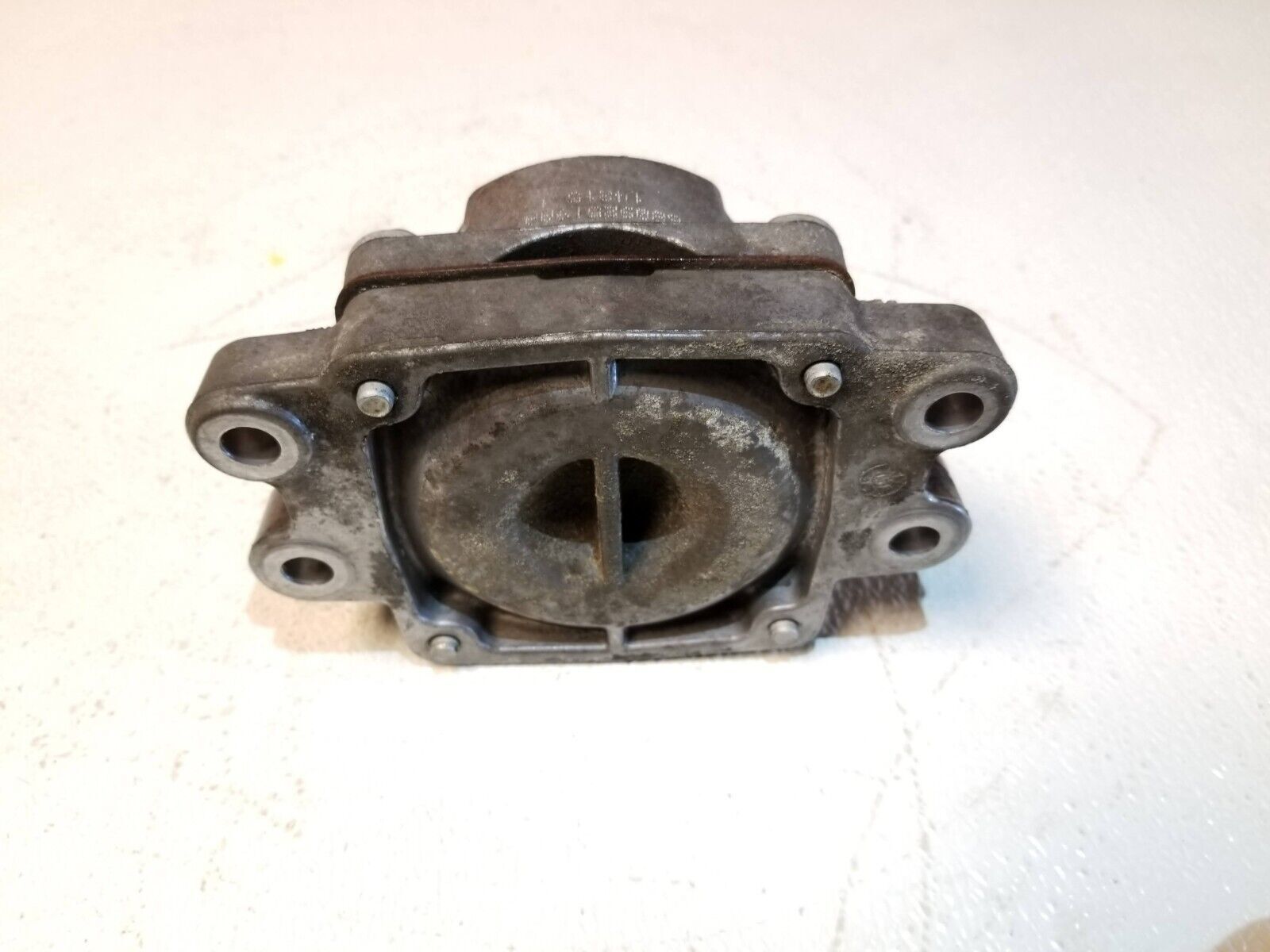 15 16 17 18 19 CHRYSLER 300 3.6L CROSSMEMBER MOUNT BRACKET 68092519AA ...