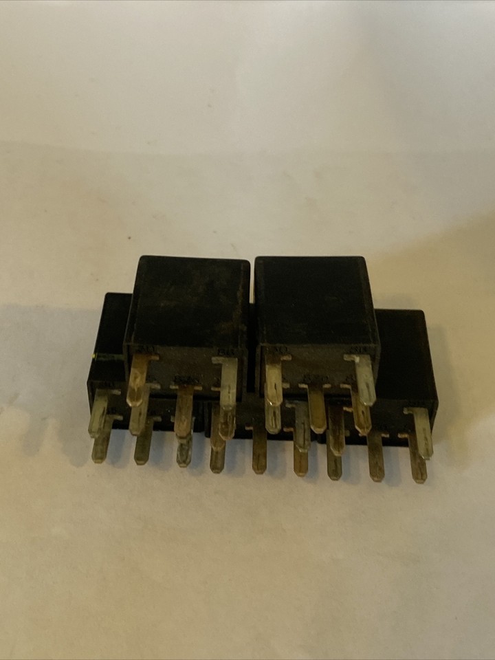 OEM Lot of 5 Omron 5-Pin Relay 05269988AA 21911C Chrysler Jeep Dodge | eBay