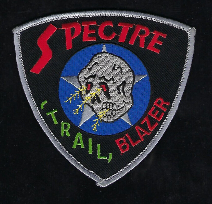 AC-130 SPECTRE GUNSHIP SPOOKY II US AIR FORCE PATCH SKULL PILOT CREW ...