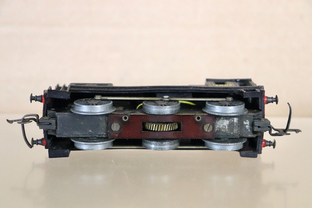 Triang Hornby R152 BR Green 0-6-0 Class 08 Diesel Shunter LOCO D3035 ...