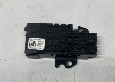 2018-2021 FORD EXPEDITION CENTER CONSOLE USB CHARGER PORT CONTROL ...