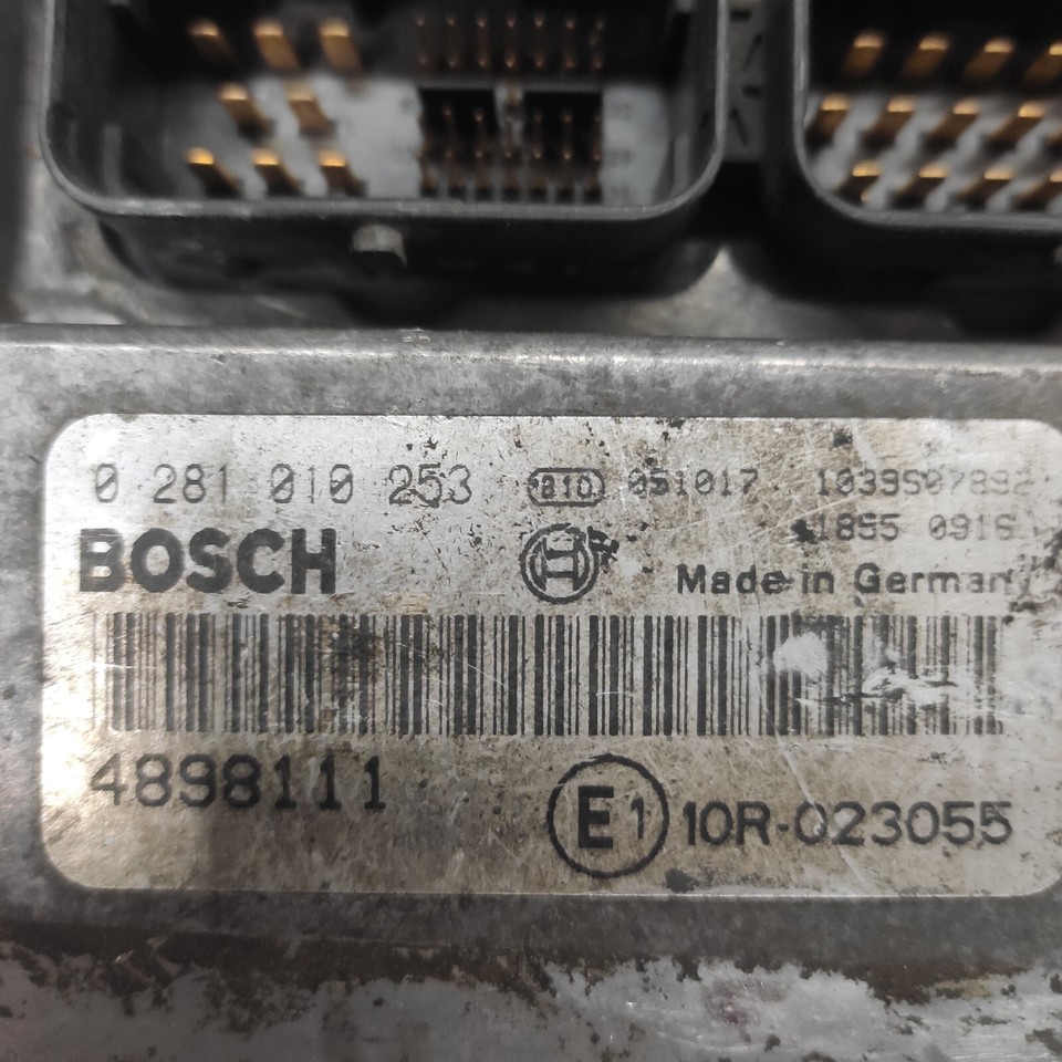 ECU Engine Computer Bosch 0281010253 EDC7 Iveco Eurocargo New Holland ...