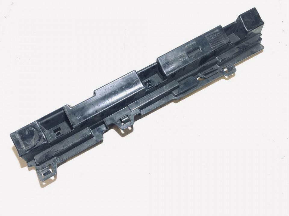 51777256915 Côté Jupe Support Côté gauche 15857711 for BMW 3-S ...