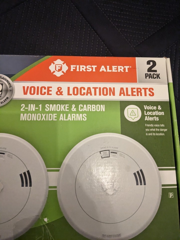 First Alert 2-in-1 Smoke & Carbon Monoxide Alarm 10-Yr Voice 2-Pack | eBay