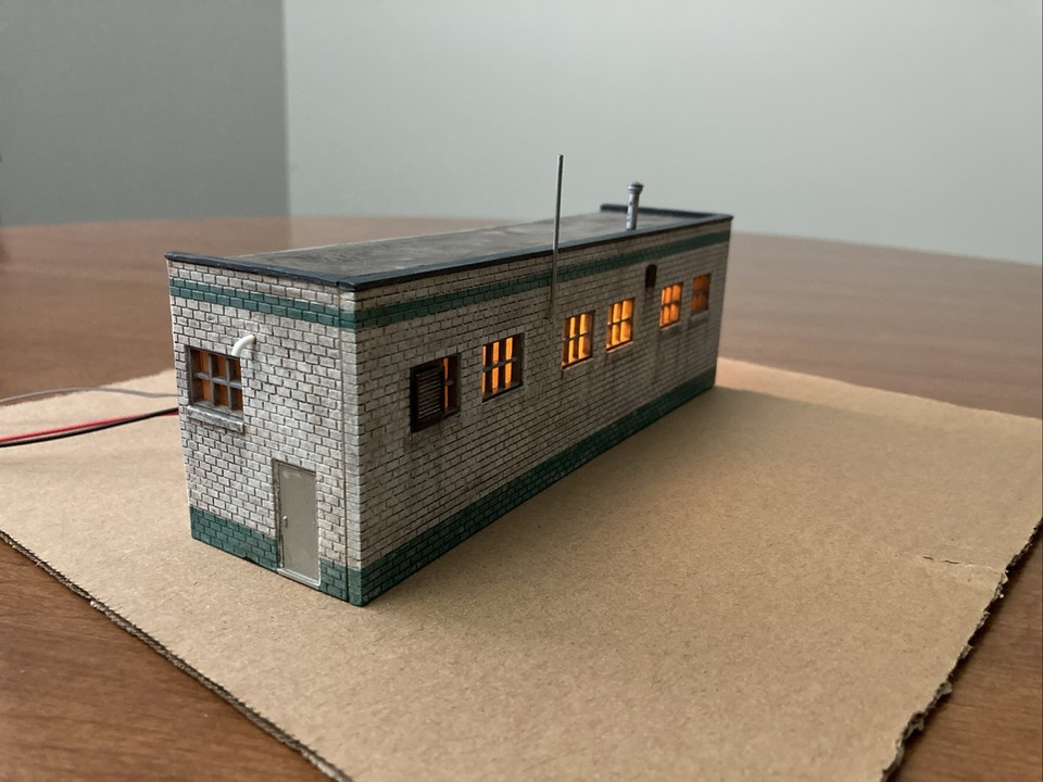 HO Scale Background Building Built City Classics Kitbash LEDs Weathered ...