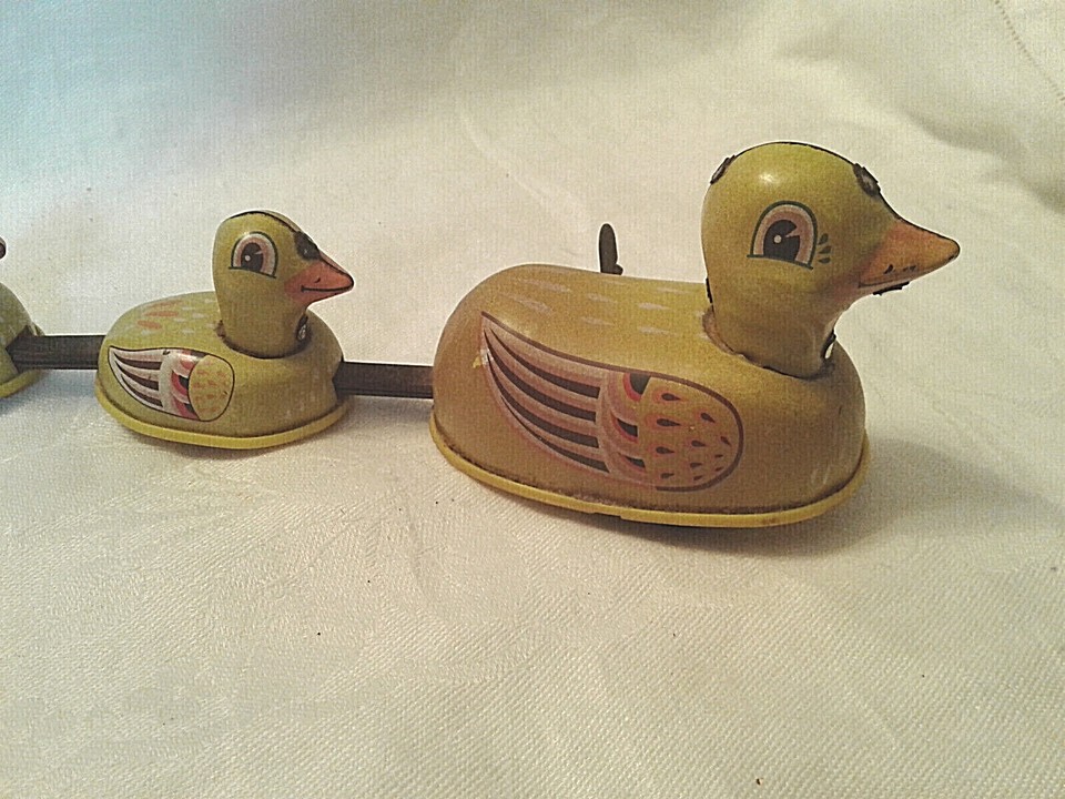 Vintage Tin Duck and Babies Wind-Up Toy w/Key | eBay