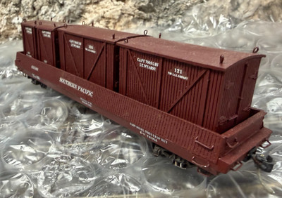 Southern Pacific Sp SPTC Craftsman Wood Container car with Load Ambroid ...
